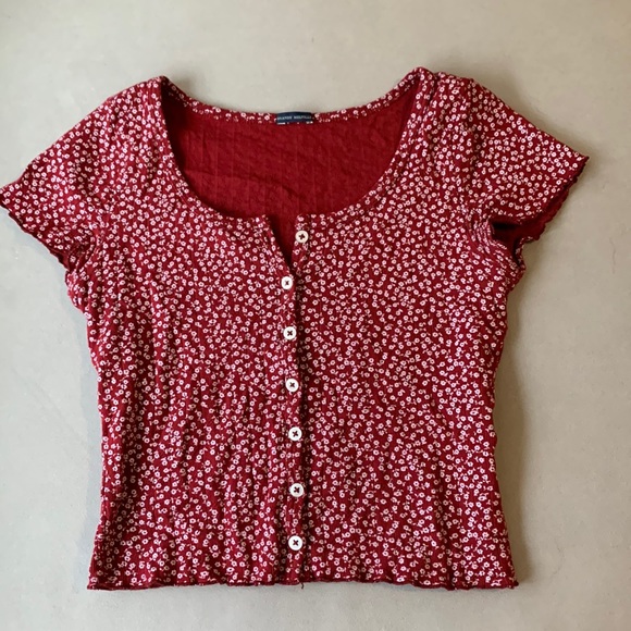 Brandy Melville | Tops | Rare Brandy Melville Red White Flower Top ...
